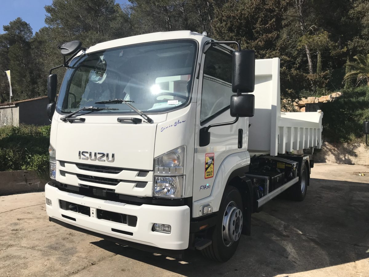 [VENDU] ISUZU P75, 7,5 TONNES – Grasse Poids Lourds